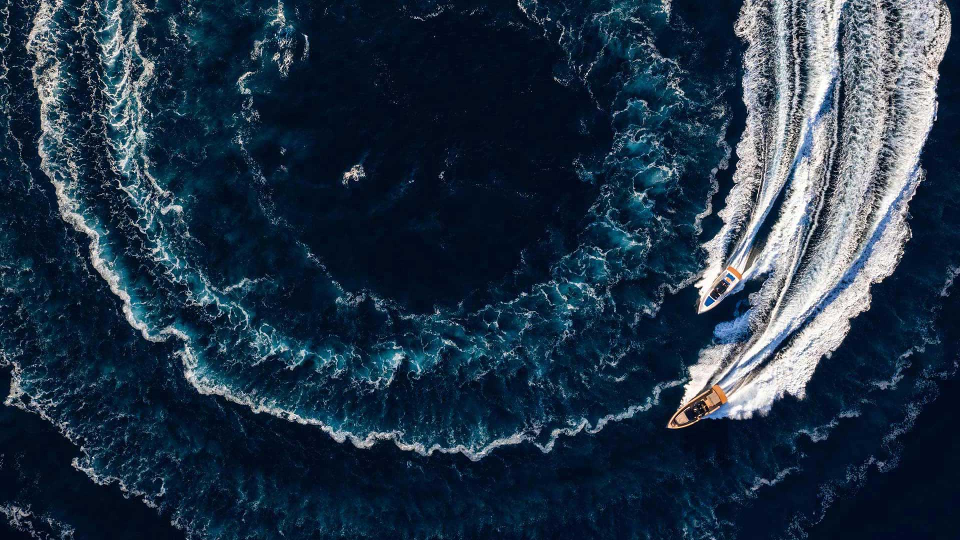 How to Plan the Perfect Day with a Charter - ELMENS